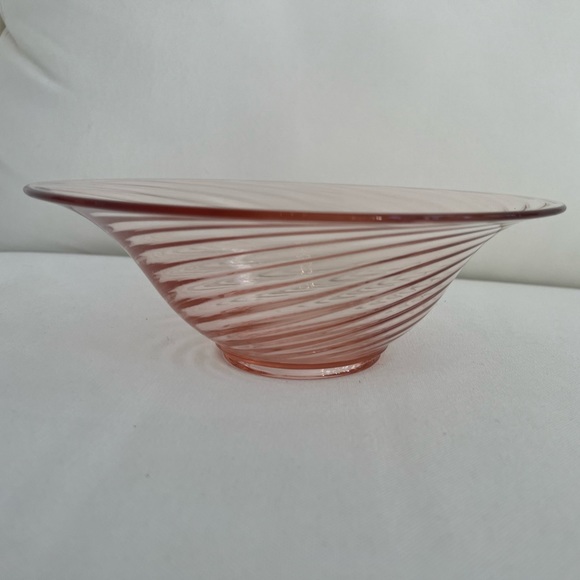 Imperial Glass | Dining | Vintage Imperial Glass Twisted Optic Pink ...